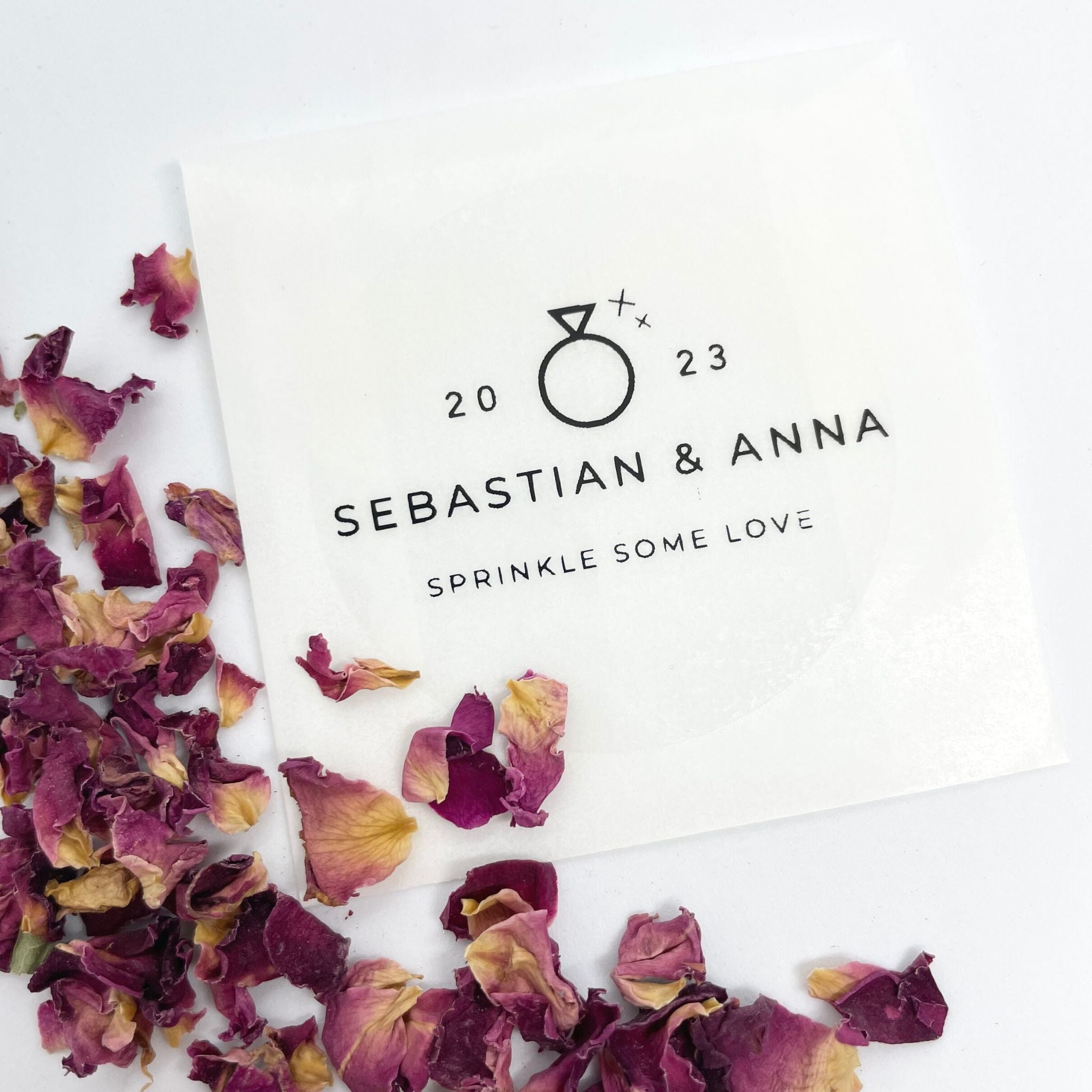 Custom Natural Red Rose Petal Wedding Confetti – Favourandson